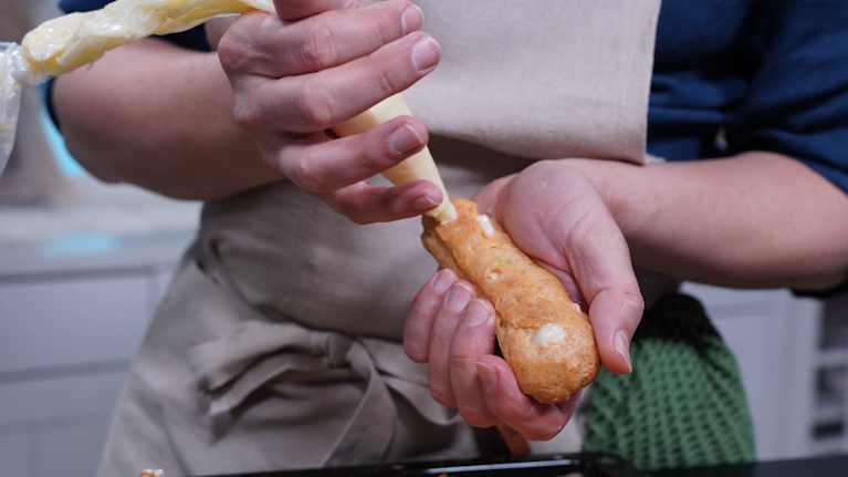 Vill du leka fransk konditor – här är universalsmeten som passar till ...