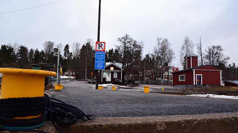 Glädje i Gumbostrand efter beslut om bryggpengar | Östnyland | Svenska Yle