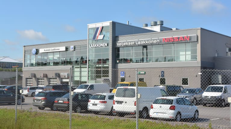Laakkonen on myynyt koko autoliiketoiminnan Ruotsiin – autotehtaat ...