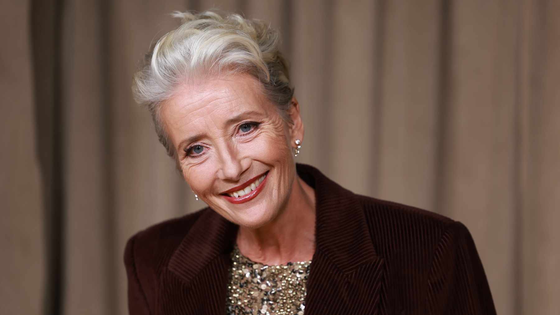 Emma Thompson kertoo Ylelle, millaista oli tehdä elokuvaa Suomessa ...