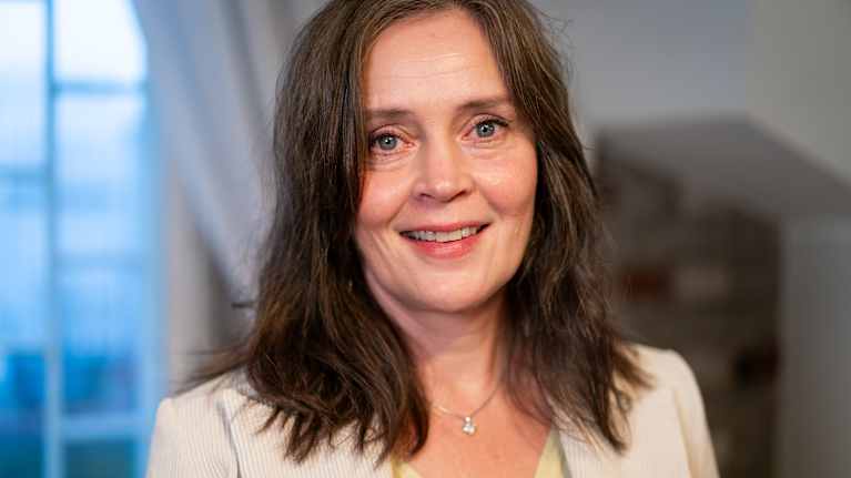 Tiina Lymi onnistuu nyt kaikessa – vuoden katsotuinta elokuvaa seurasi ...