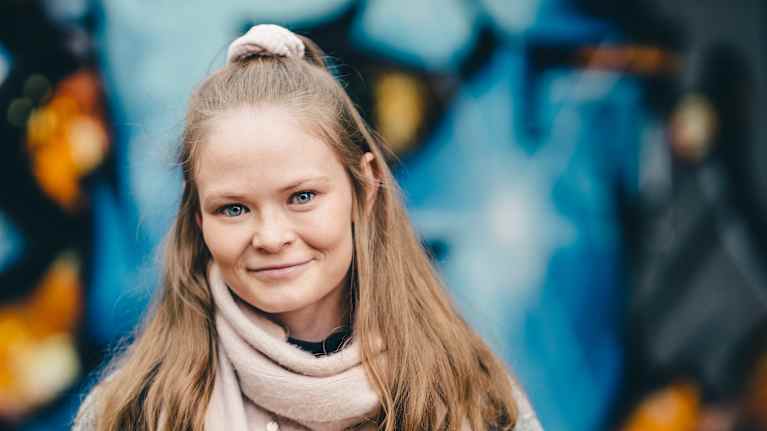 Bokrecension: Mer estetik än essens i Déa Solins rusiga debut | Kultur ...