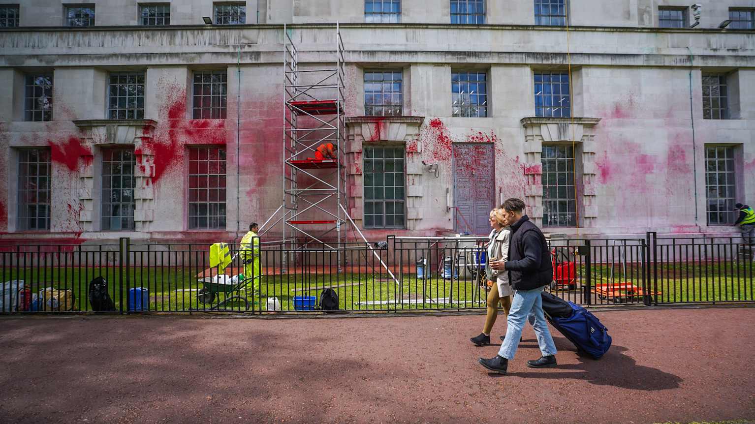 eduskuntatalo töhritty