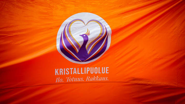 Pienis puolovehis Savo-Karjalan valličuspiirispäi kanzanevustajakse ...