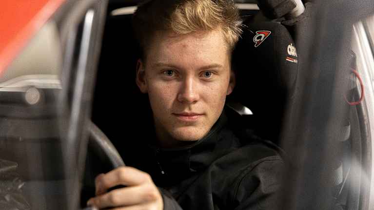 Rallicrossin nuori superlupaus ehti jo tehdä historiaa – Joni Turpeinen ...
