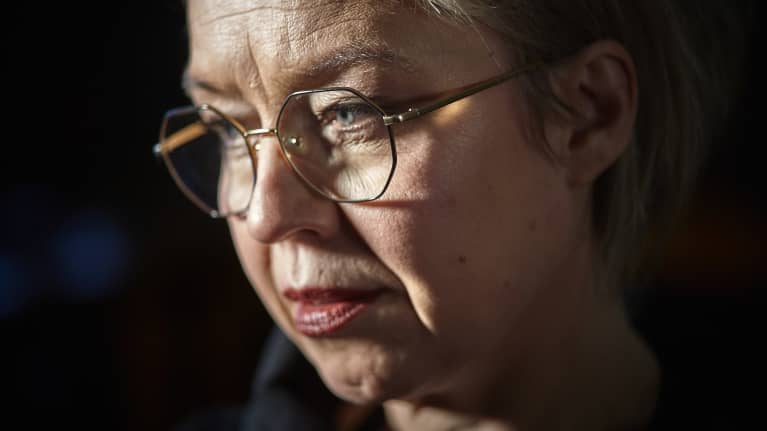 Anne Rautiainen oli juuri palkittu, kun hän joutui myrskyn silmään ...