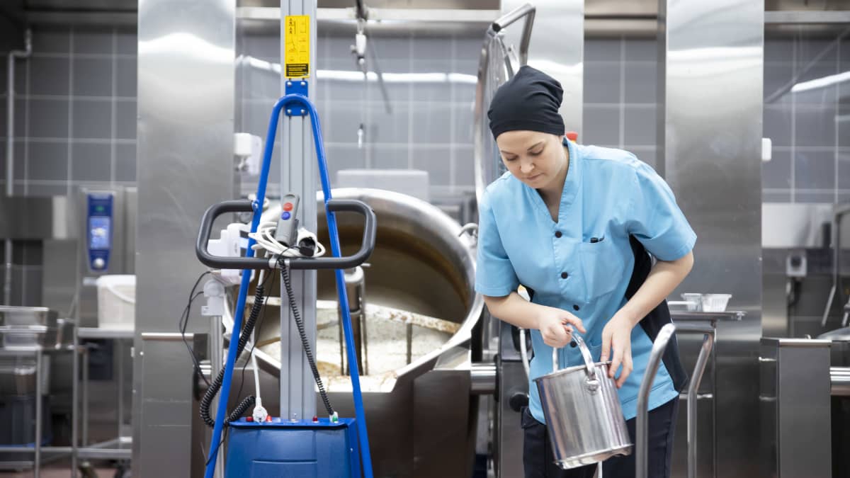 Vegaaniruoka saatiin kohun saattelemana kouluihin Seinäjoella, mutta ...