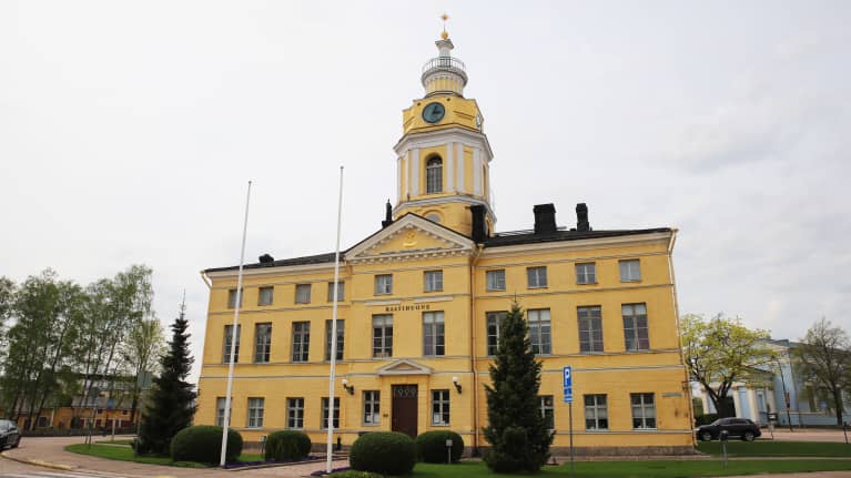Haminan Energian taloustilanne huolestuttaa päättäjiä ...