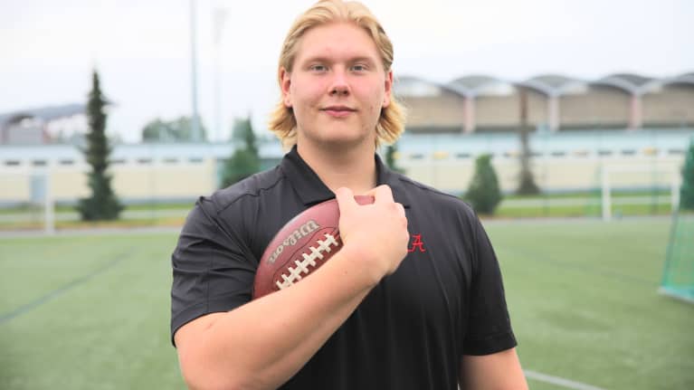 Amerikkalaisen jalkapallon suomalaislupaus Olaus Alinen suurten hetkien ...