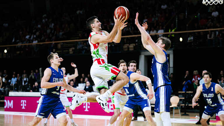 Susijengille tyly tappio Unkarissa MM-karsinnan avauksessa – Yle ...