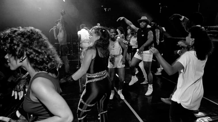 Hiphop lähti liikkeelle bileistä 50 vuotta sitten – näin väheksytystä ...
