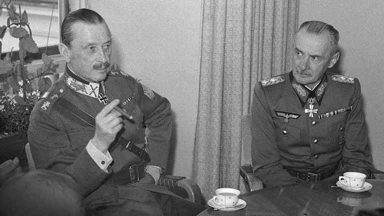 Satavuotias sotaveteraani Hannes Tuovinen astui Mannerheimin ...