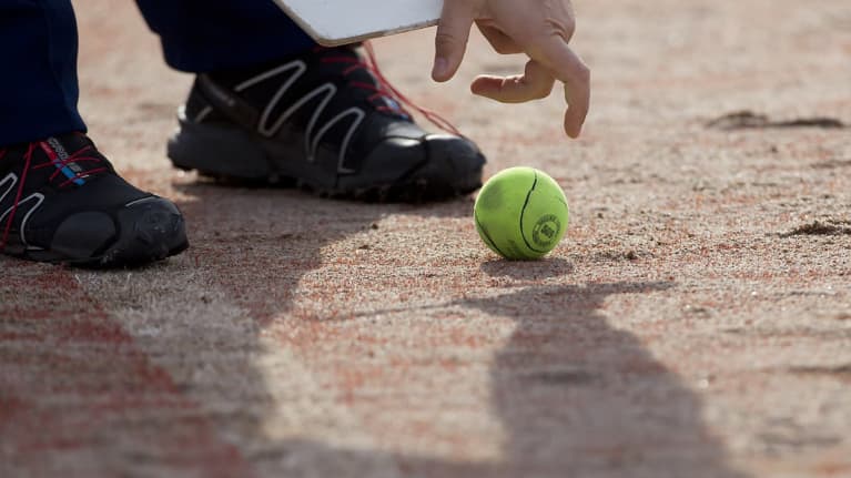 Kopparin kompastumisesta pesäpallokentällä syntyi somehitti – Vimpelin ...