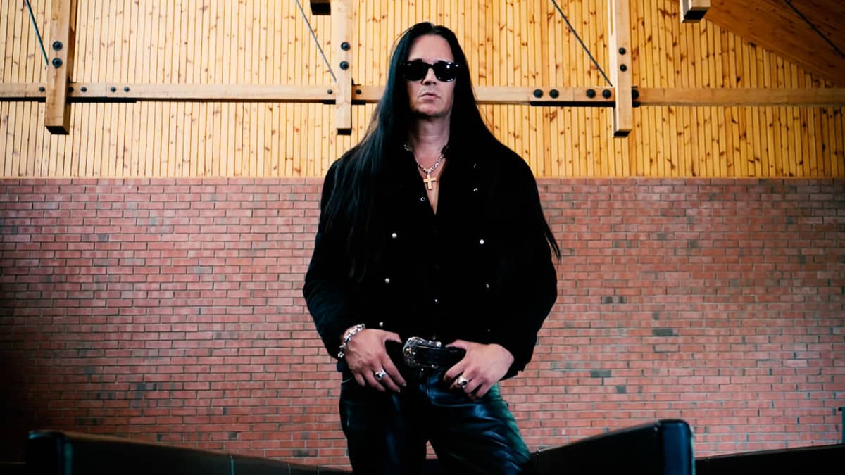 Goottirokkari Jyrki 69:ää kiehtoo yhdysvaltalaisen viihdeteollisuuden ...