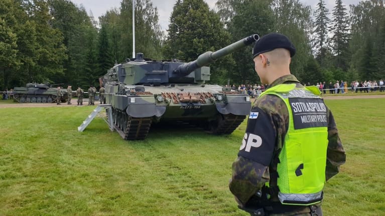 Panssariprikaatin alueella havaitut ulkomaiset kuvaajat käynnistivät ...