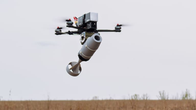 Ukrainassa käydään droonien sotaa – Valentin: Asejärjestelmät maksavat ...