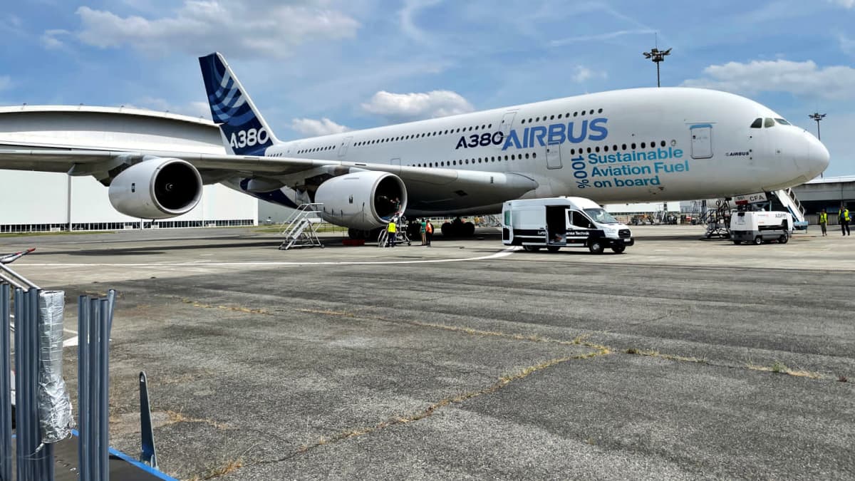 Airbus etsii äärikylmästä nesteestä avainta päästöttömään matkustukseen ...