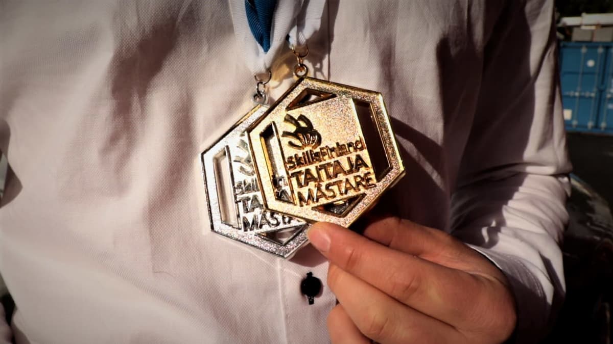 Viljami Turve, 19, on niin hyvä putkiasentaja, että hän lähti ...