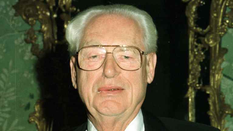 Företagsledaren Hans Rausing är död | Utrikes | Svenska Yle