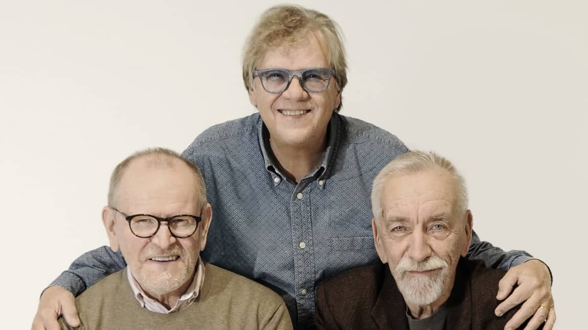 Manserockin legendoihin kuuluva Coitus Int lähtee juhlakiertueelle ...