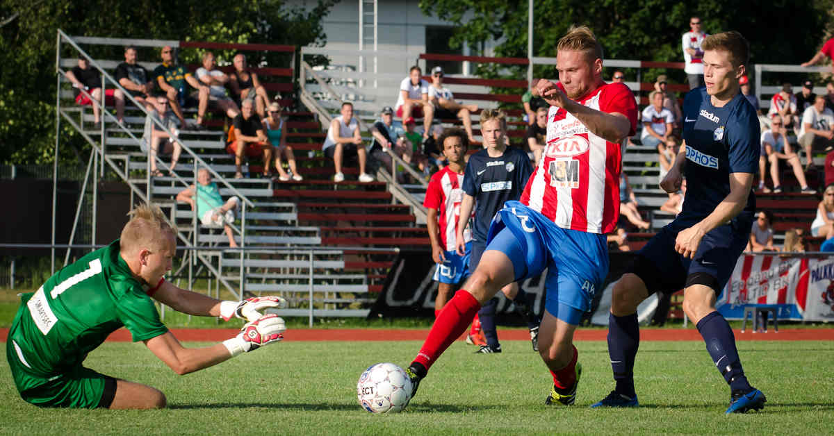 BK-46 slog enkelt seriejumbon FC Espoo | Västnyland | Svenska Yle