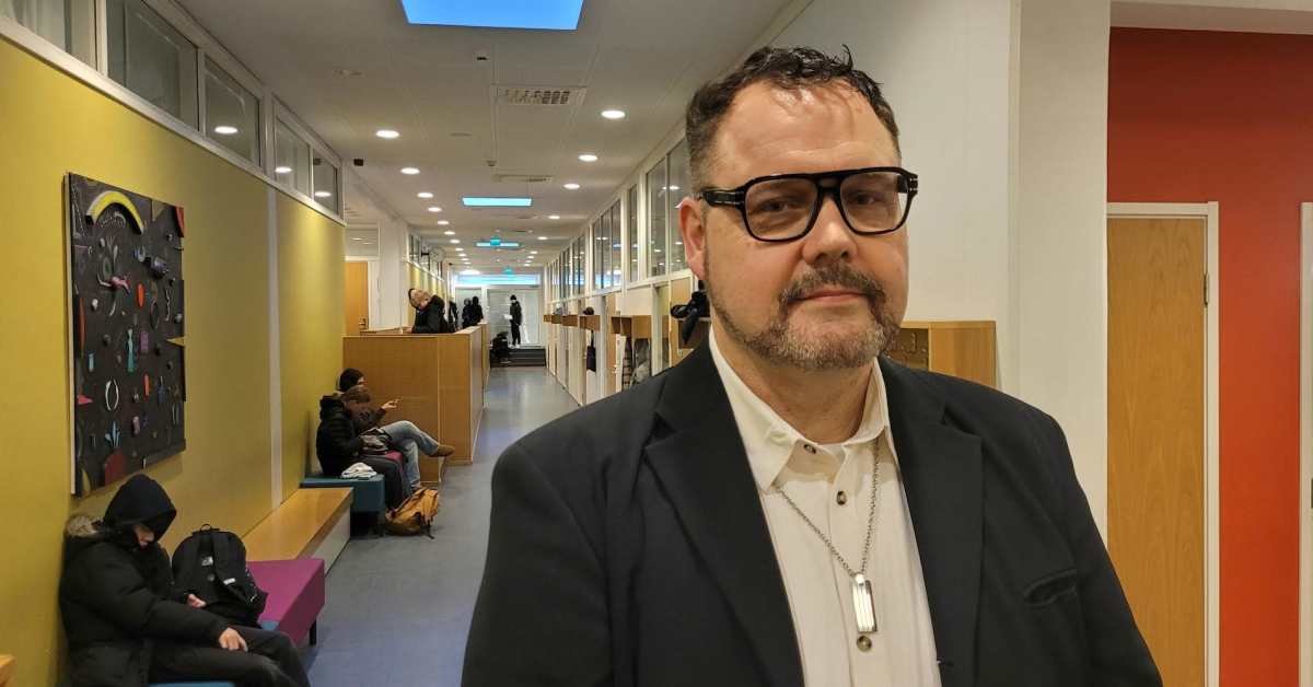 Rehtori Jari Jaskari oli mukana kriisityössä, kun Kauhajoella tapahtui ...