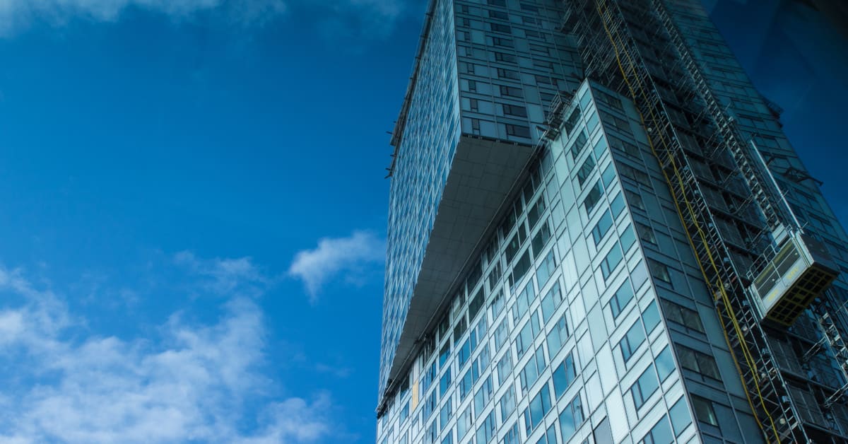 Objects dropped on passersby from Finland's tallest building | Yle