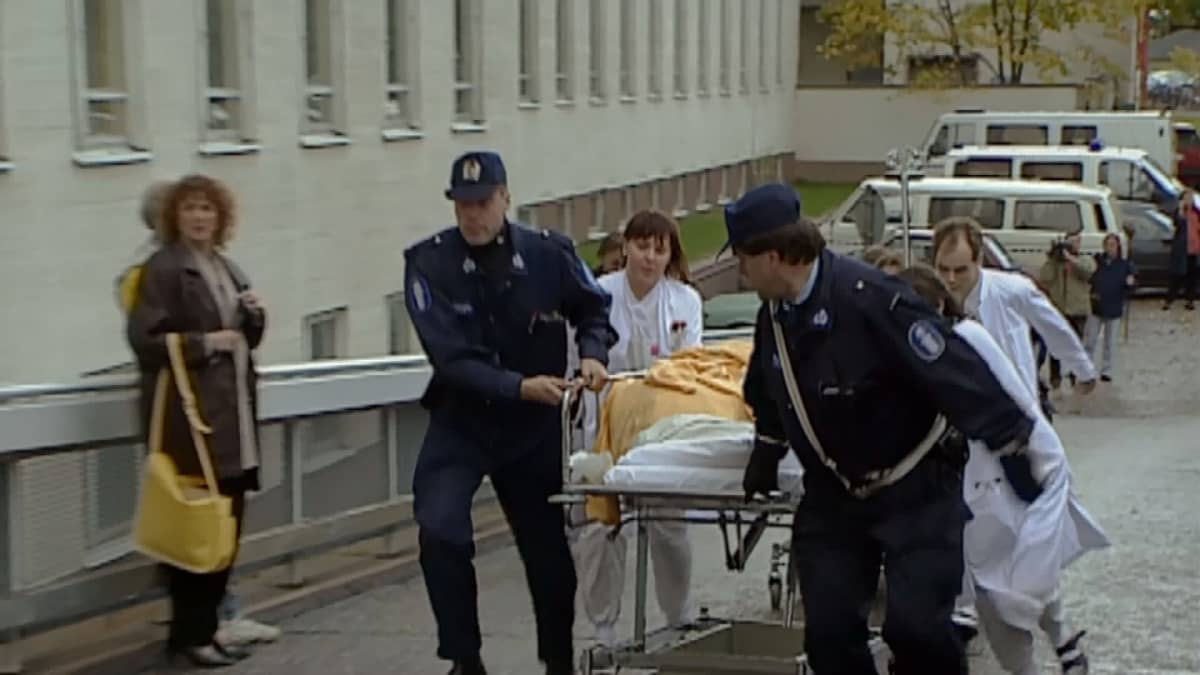 Pelastuiko Estonia-laivan kapteeni Avo Piht? “Varmasti pelastui, mutta ...