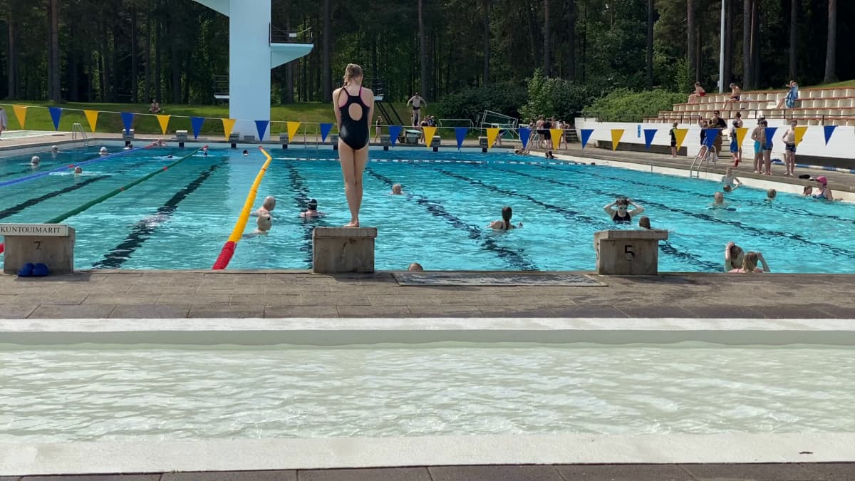 Salaman vaurioittama Porin maauimala kiinni ainakin vielä keskiviikon | Yle Uutiset