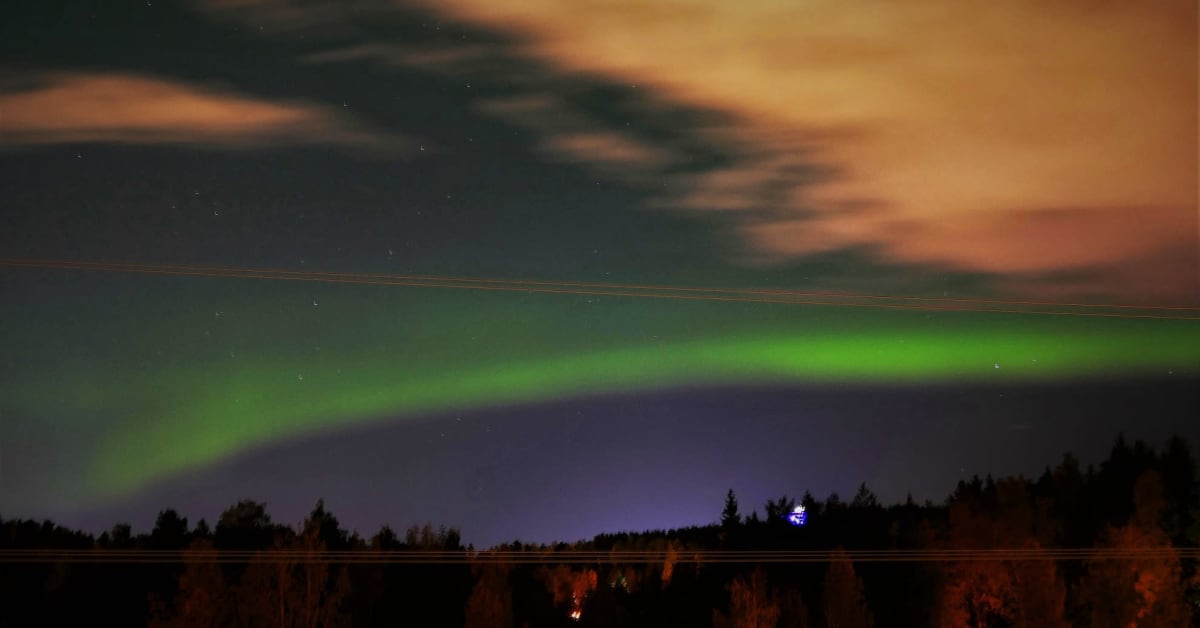 Finnair pilot flies off course to show passengers Northern Lights | Yle ...