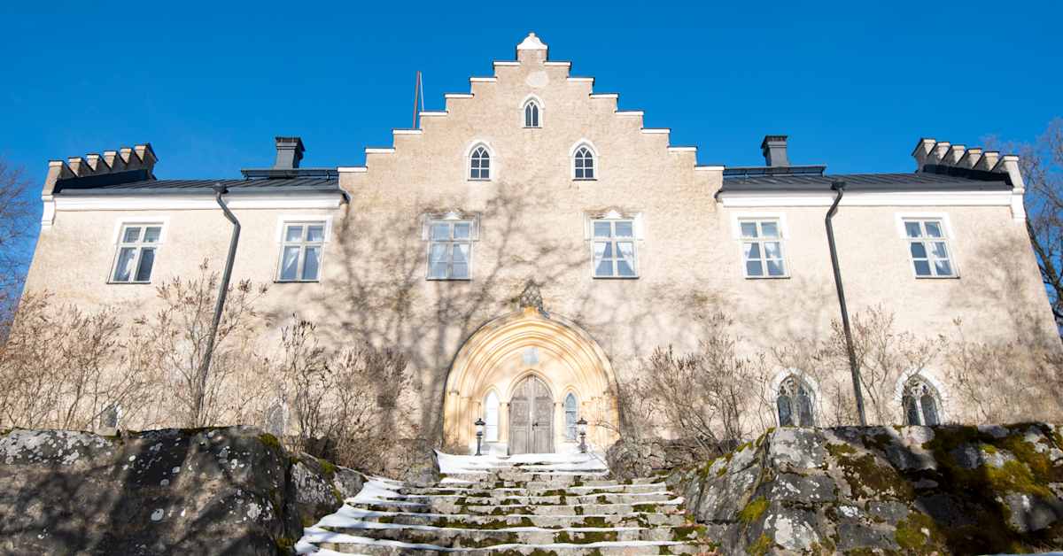 Nu har du chansen att bli slottsherre eller slottsfru – Svidja slott i ...