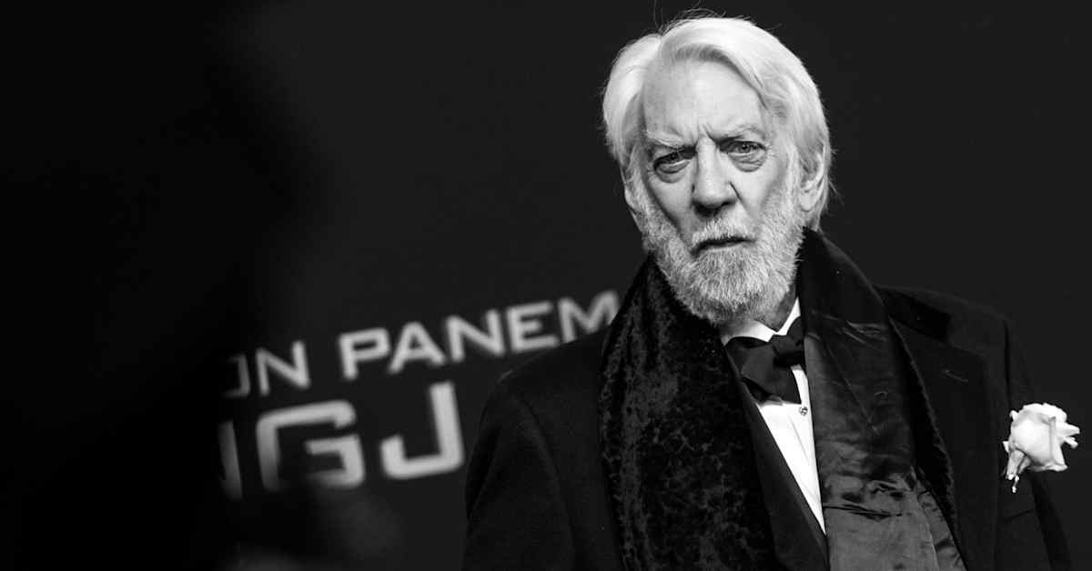 Näyttelijälegenda Donald Sutherland on kuollut | Uutisia lyhyesti | Yle