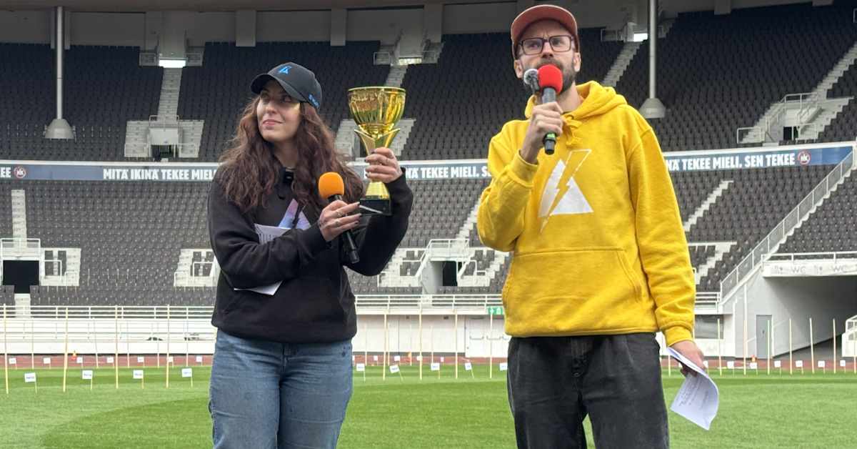Här är hon – årets lärare år 2025! | Barn | Svenska Yle
