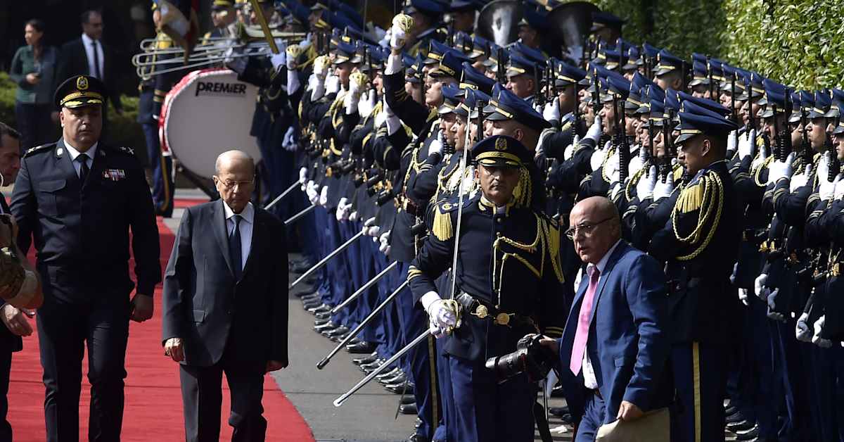 Libanon blir utan president i svår ekonomisk kris | Utrikes | Svenska Yle