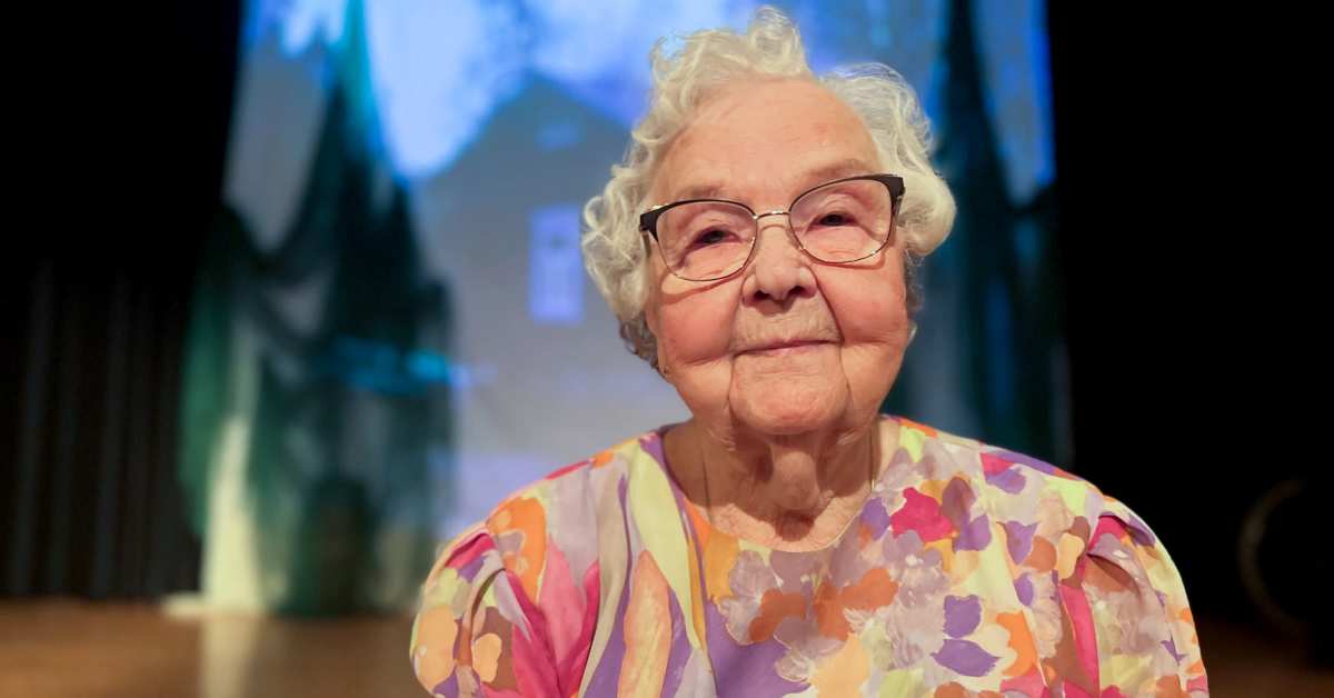 Näyttelijä Suoma Kuosma, 95, ei kaipaa kuiskaajan apua – ohjaaja: ”Hän ...