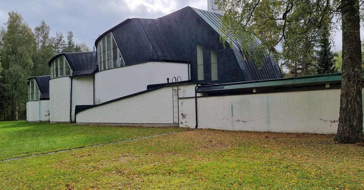 Kolmen ristin kirkko sai 132 000 euron avustuksen yllättäviin lisäkorjaustöihin – arvorakennus ...