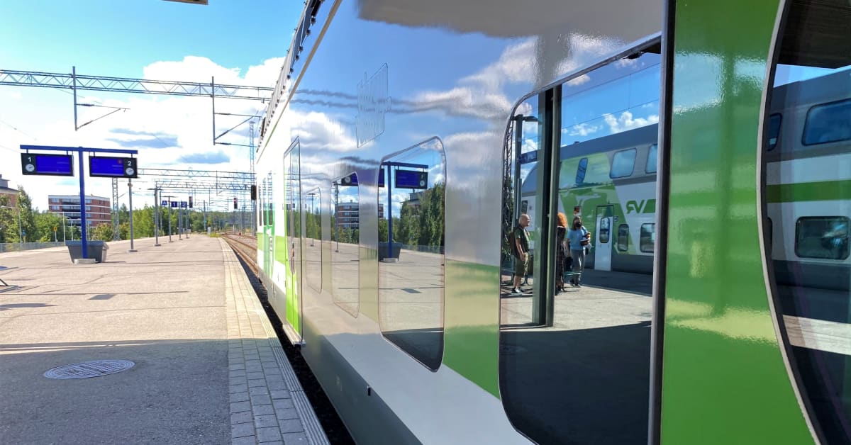 Kom ihåg laddaren när du åker tåg – VR:s övervakningsavgift går inte ...