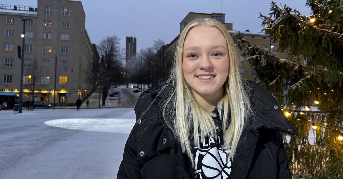 17-vuotias koripalloilija Ella Sahuri lopetti lajin hetkeksi, mutta haaveilee nyt ulkomaan ...
