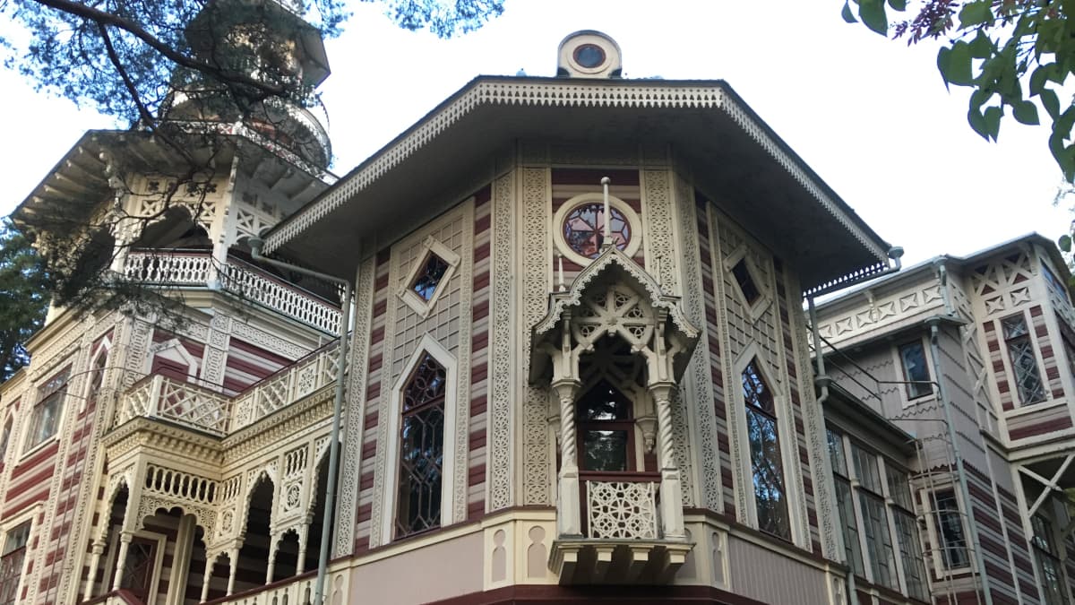 Savonlinnan Rauhalinnan pitsihuvila sai uuden omistajan: kauppaneuvos ...