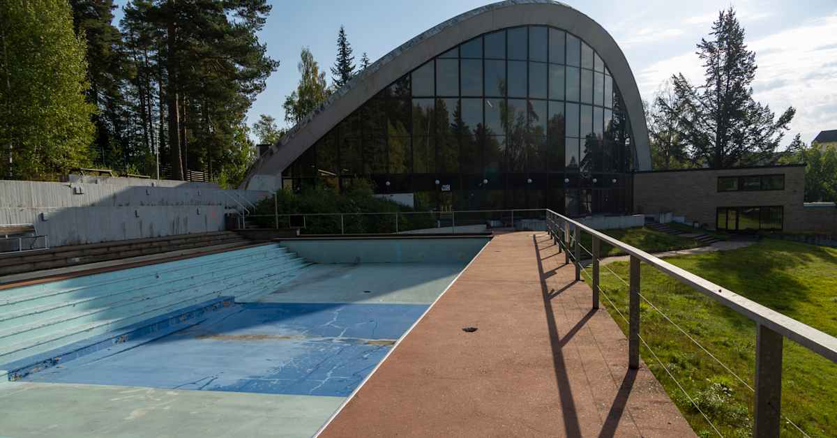 Valkealan ja Inkeroisten uimahallia ehdotetaan taas suljettaviksi – neljä päättäjää kertoo, mitä ...