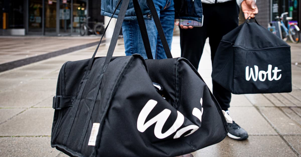 Watch: Wolt couriers react to firm's €7bn acquisition | Yle