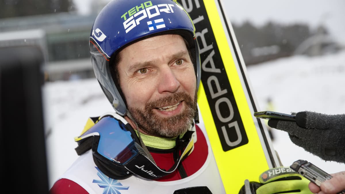 Janne Ahonen palasi mäkitorniin, tältä näytti kuningaskotkan ...