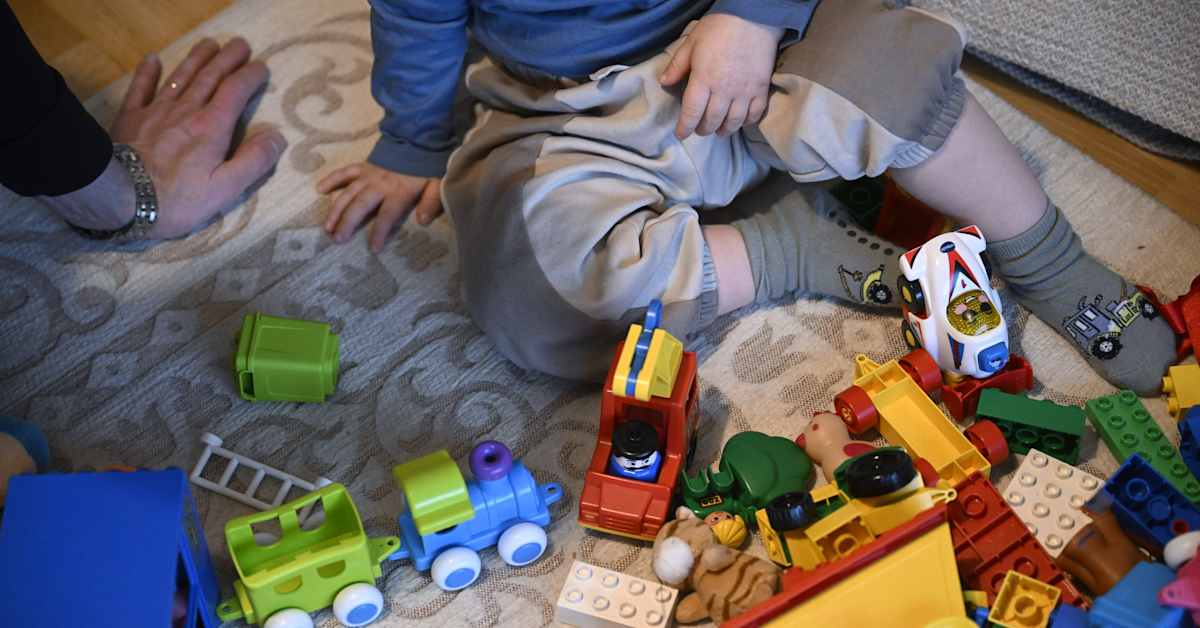Fewer families receiving Kela's home care allowance for kids | Yle News ...