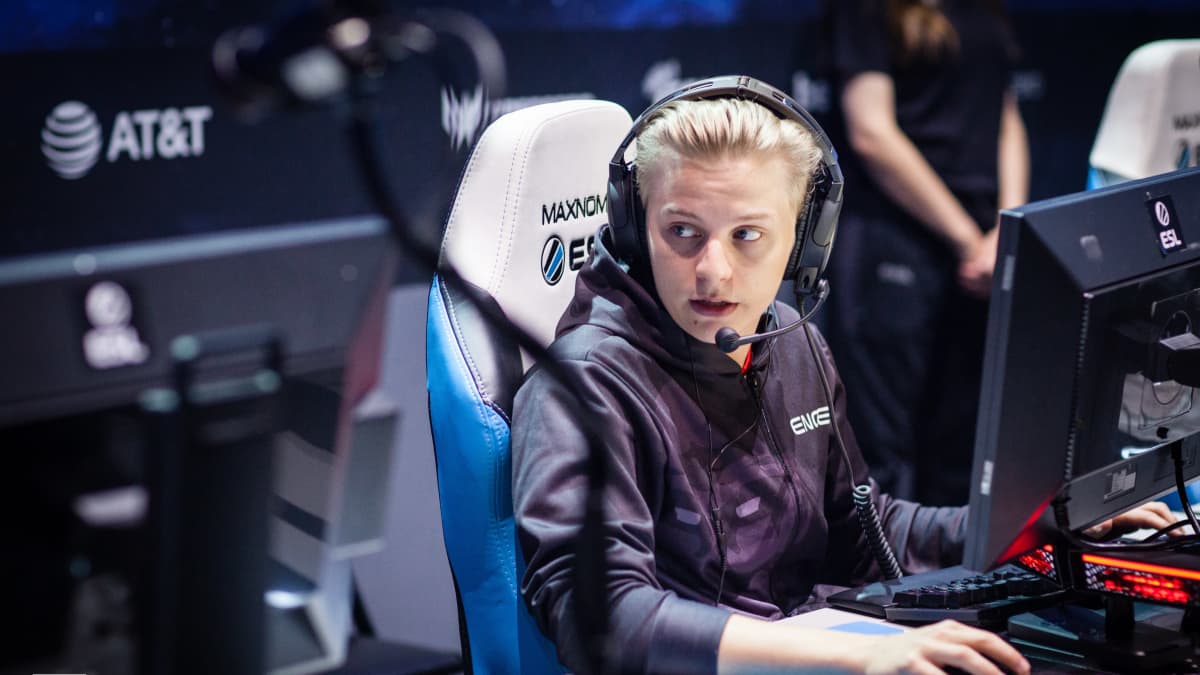 CS:GO-tähti Aleksi "Aleksib" Virolainen siirtyy supertähtiä vilisevän G2:n riveihin | Yle Urheilu
