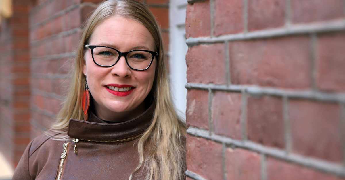 Kansanedustaja Anna-Kristiina Mikkonen odottaa vauvaa – on poissa ...