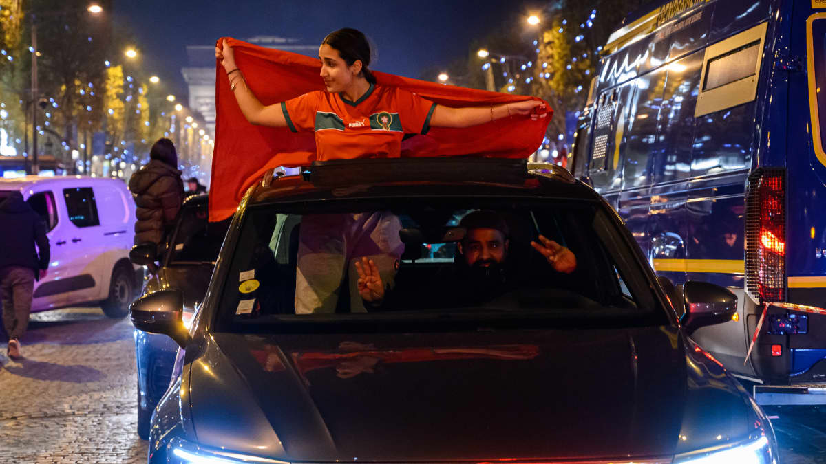 Marokon voittoa juhlitaan ympäri maailmaa, jopa Shakira onnitteli ...