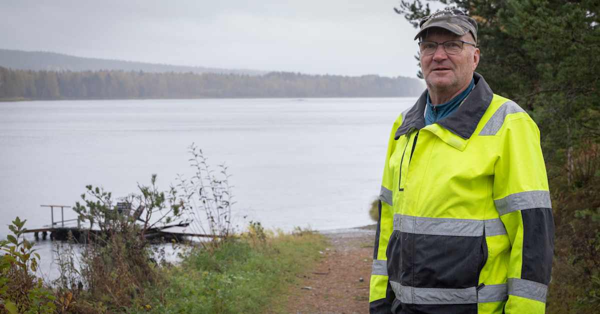 Mies oli hukkua, kun pelasti laituria tulvalta – Ylen kamera tallensi ...