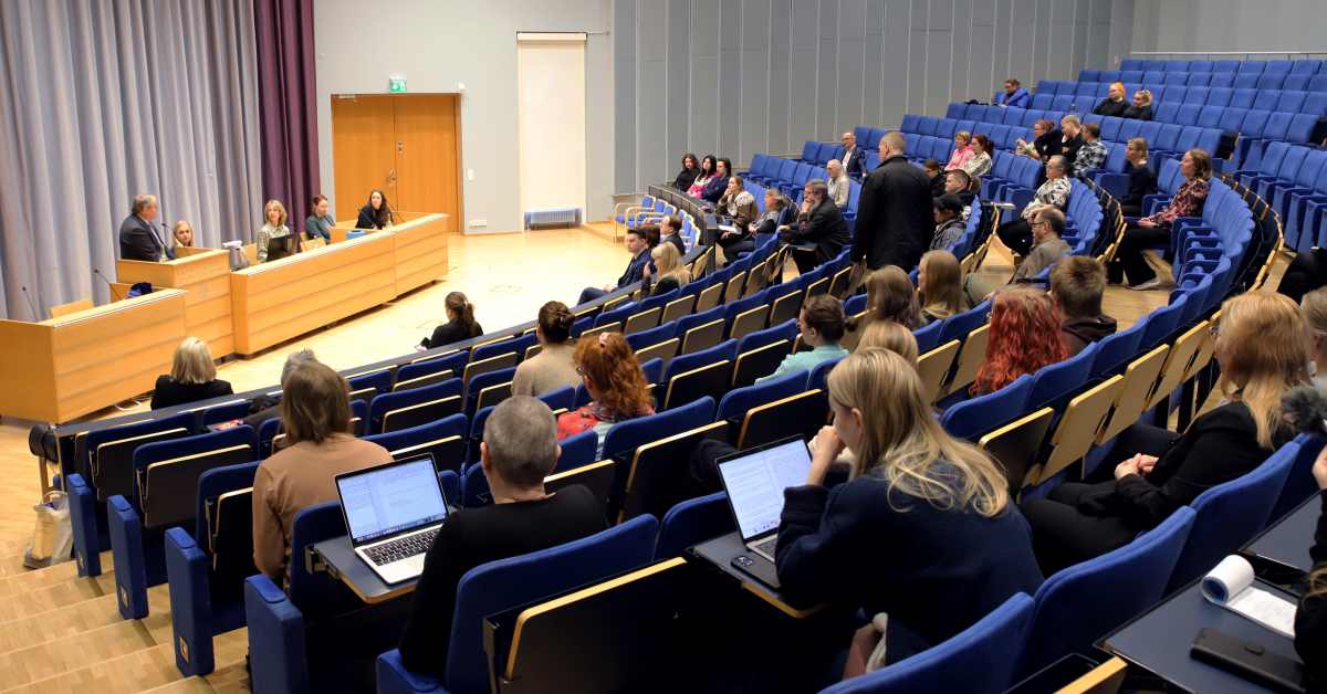 Finland to introduce full tuition and application fee for non-EU, non-EEA students | Yle News | Yle