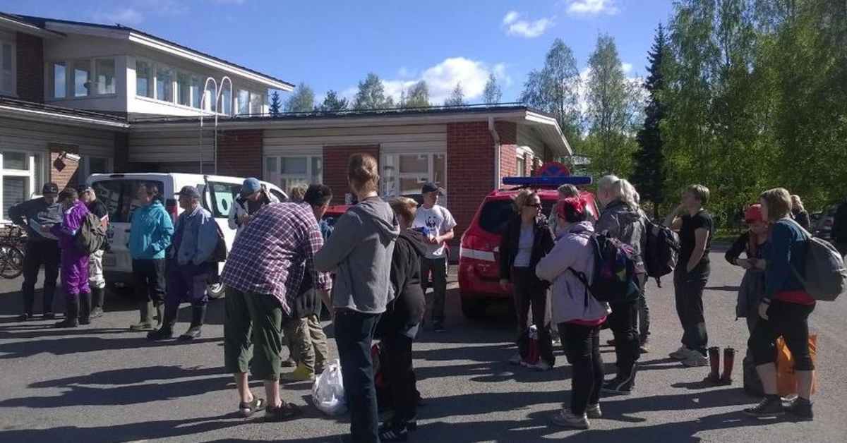 Frivilliga tvättar stränder i Brahestad | Inrikes | Svenska Yle
