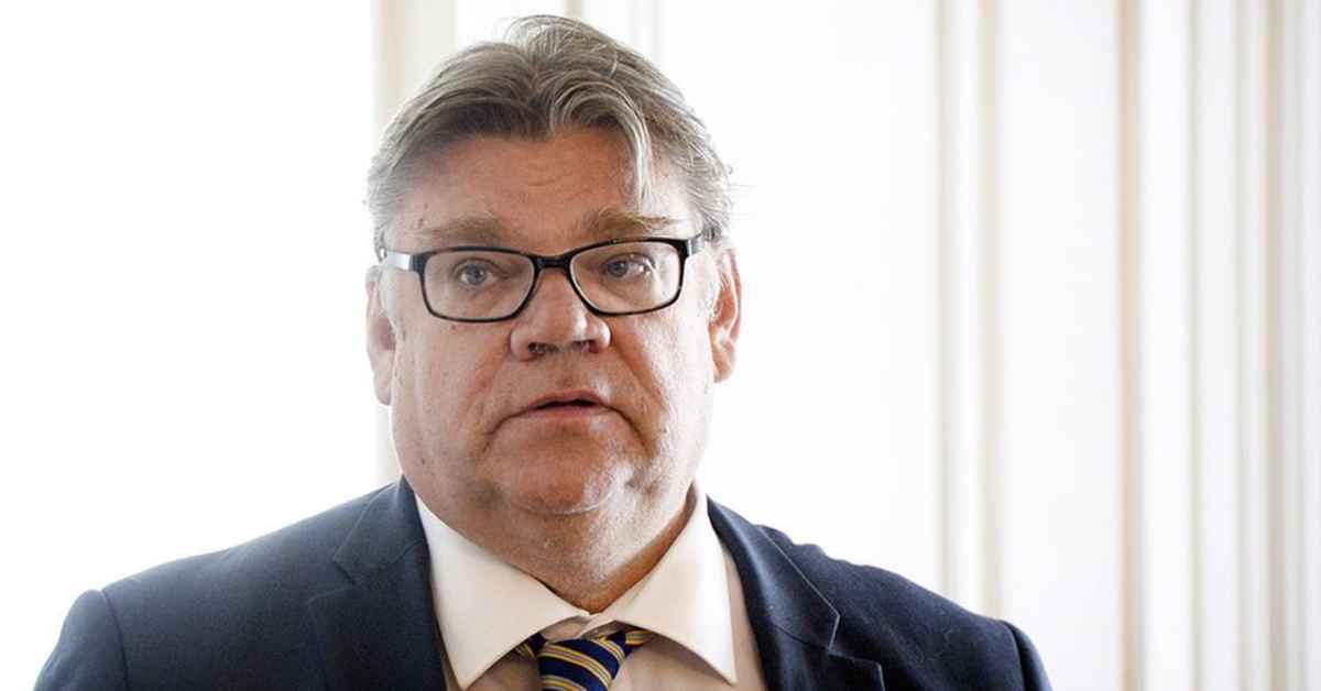 Soini: Grekland borde gå på hård sparkur | Inrikes | Svenska Yle